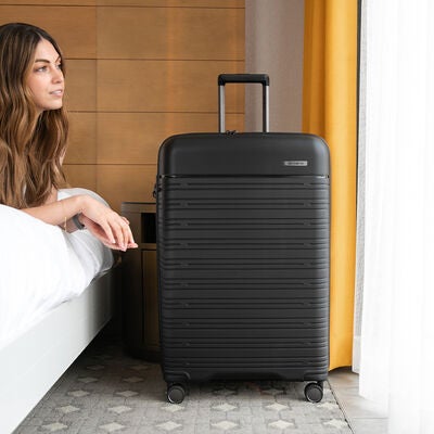 Elevation™ Plus Medium Glider | Hardside Medium Checked Luggage | Samsonite Canada