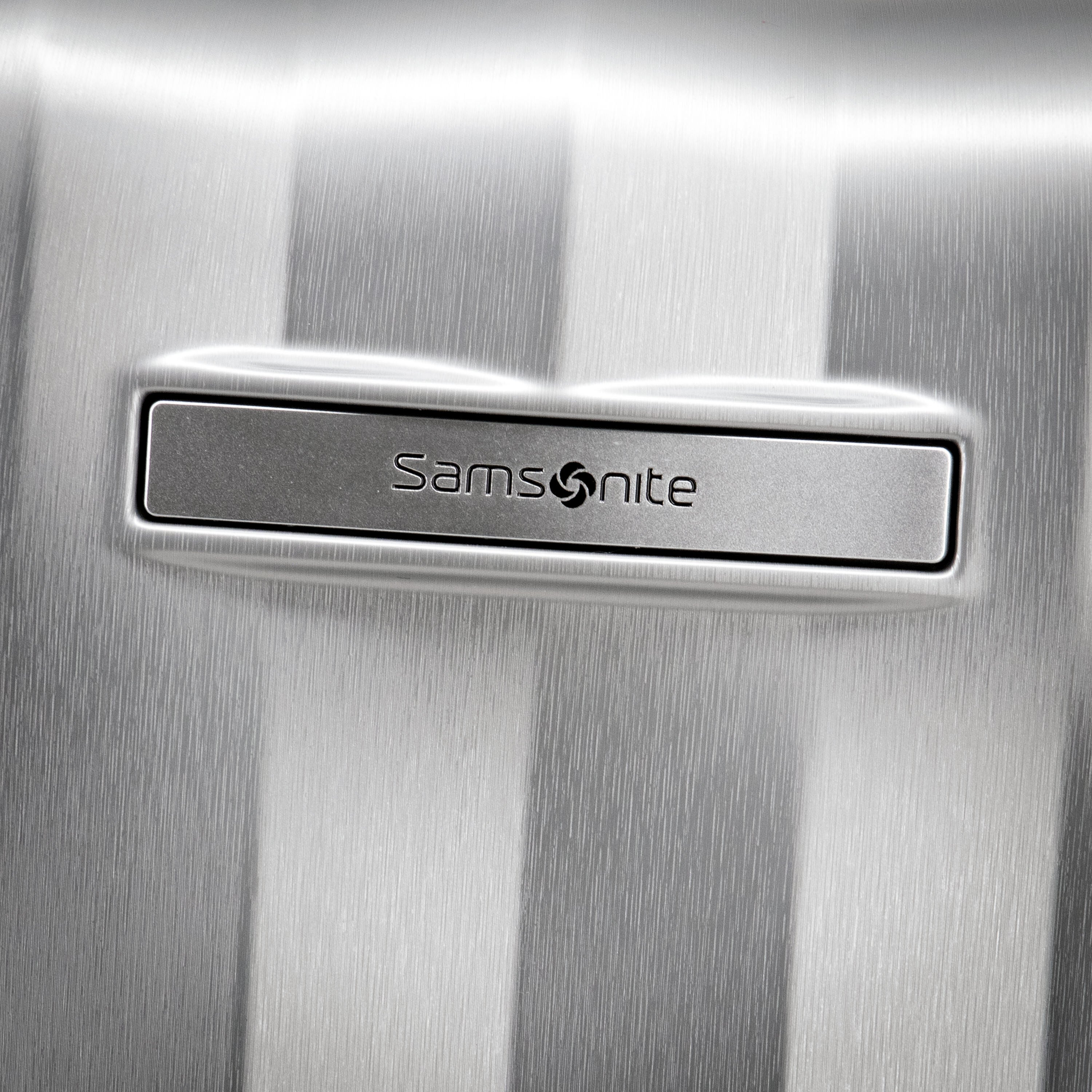 Samsonite Ziplite 6 valise moyen à roues