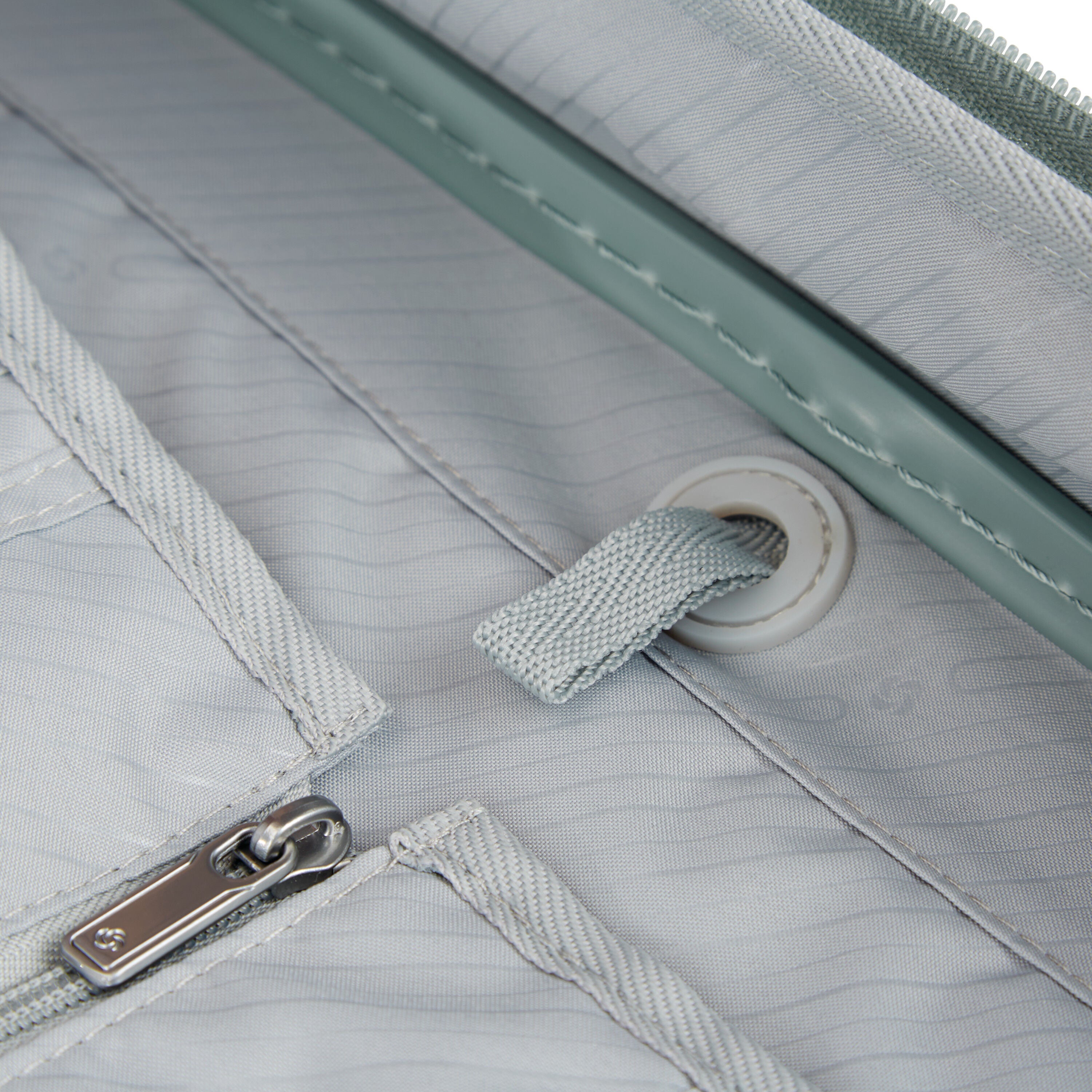 Elevation™ Plus Large Spinner | Hardside Large Checked Luggage | Samsonite Canada