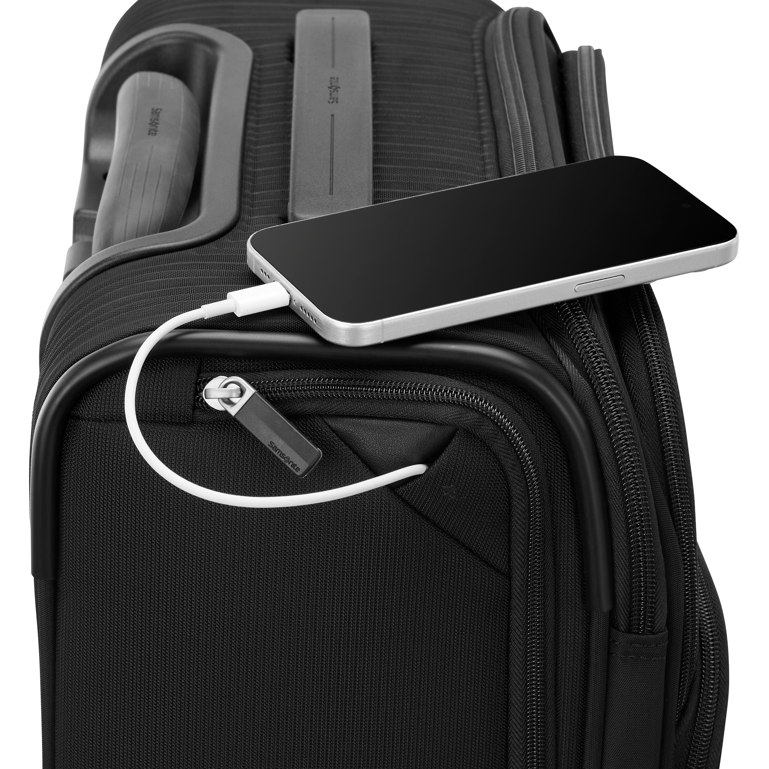 Samsonite Silhouette 18 Spinner Carry-On™